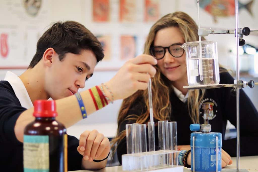 Cumbres School colegio bilingüe y católico en Valencia | Agendadeisa.com